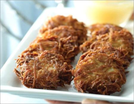 Potato Latkas. All Variations + Kugel. Frying Tips - Levana Cooks